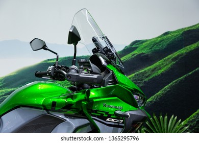 Kawasaki Versys Logo Vector (.CDR) Free Download