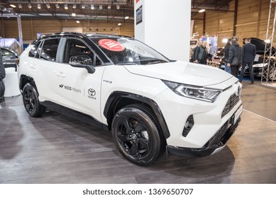 toyota rav 4 Logo Vector (.EPS) Free Download