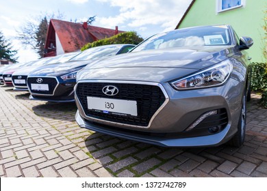 Hyundai i30 Logo Vector (.CDR) Free Download