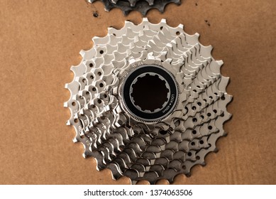 Shimano Ultegra Logo Vector (.AI) Free Download