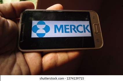 Merck Logo Vector (.EPS) Free Download