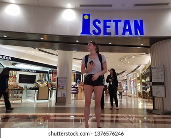 Isetan Logo Vector (.EPS) Free Download