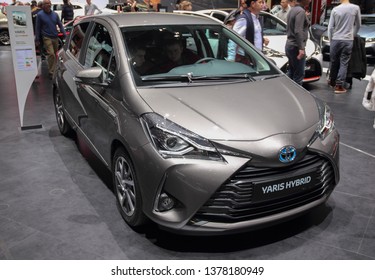 Yaris Logo Vector (.EPS) Free Download