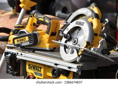 DeWALT Logo Vector (.EPS) Free Download