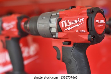 Milwaukee Electric Tool Logo Vector (.AI) Free Download