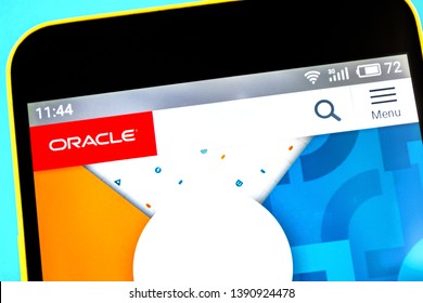 Oracle Mobile Logo Vector (.AI) Free Download