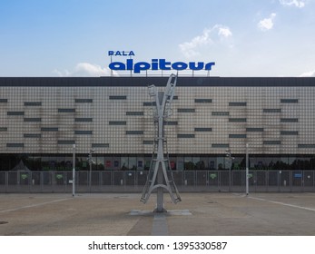 Alpitour Logo Vector (.EPS) Free Download