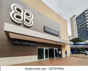 Supermercados Bh Logo