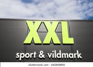 XXL Logo Vector (.AI) Free Download