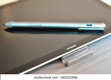 Stylus Logo Vector (.SVG) Free Download