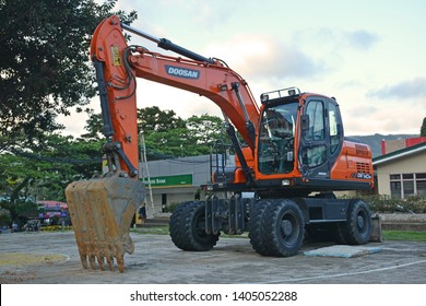Doosan Logo Vector (.EPS) Free Download