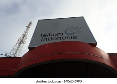 Telkom Indonesia Logo Vector (.EPS) Free Download