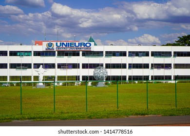 Unieuro Logo Vector (.EPS) Free Download