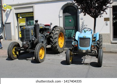Landini Logo Vectors Free Download