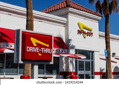In-N-Out Burger Logo Vector (.EPS) Free Download