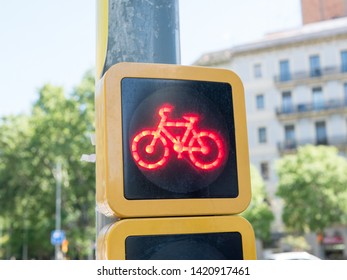 Cycle Center Logo Vector (.EPS) Free Download
