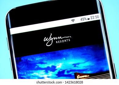Wynn Logo Vector (.AI) Free Download