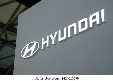 Asia Motors Logo Vector (.CDR) Free Download