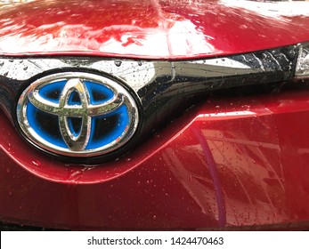 Camry Logo Vector (.EPS) Free Download