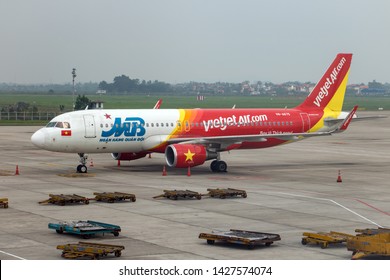 Vietjet Air Logo Vector (.EPS) Free Download