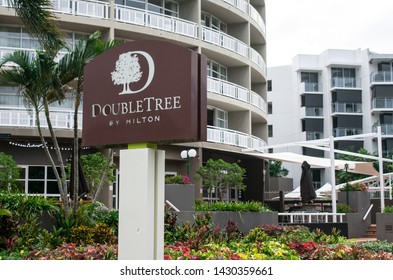 DoubleTree Logo Vector (.EPS) Free Download