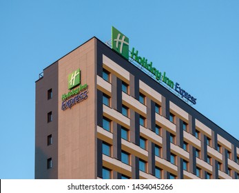 Holiday Inn Express Logo Vector (.EPS) Free Download