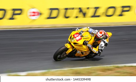 Suzuki GSXR Logo Vector (.EPS) Free Download