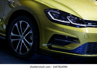 GOLF R Logo Vector (.CDR) Free Download
