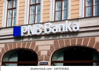 Komercni Banka Logo Vector (.EPS) Free Download