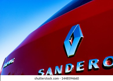 Renault Clio Logo Vector (.EPS) Free Download