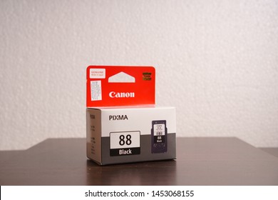 Pixma Logo Vector (.AI) Free Download