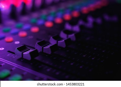 behringer Logo Vector (.AI) Free Download