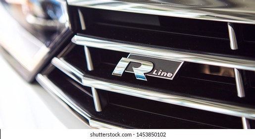 VW R Logo Vector (.AI) Free Download