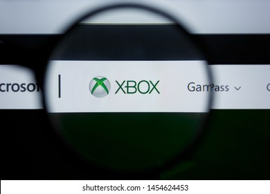 Xbox Logo Vector (.AI) Free Download