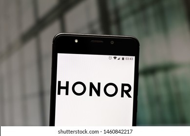 Honor Smartphone Logo Vector (.EPS) Free Download