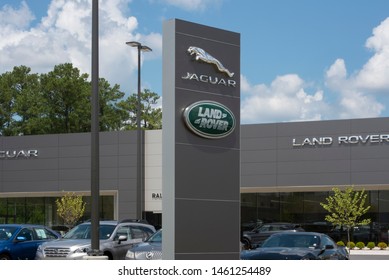 Jaguar Racing Logo Vector (.EPS) Free Download