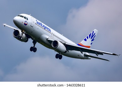 SunExpress Logo Vector (.EPS) Free Download