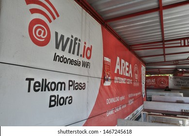 telkomsel Logo Vector (.EPS) Free Download