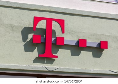 Deutsche Telekom Logo Vector (.EPS) Free Download