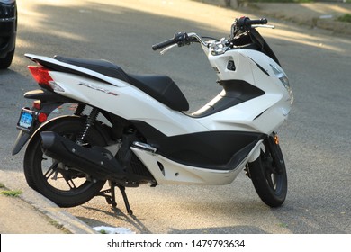 Honda PCX Logo Vector (.EPS) Free Download
