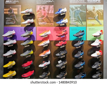 Nike Football Logo Vector (.EPS) Free Download