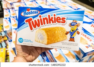 Twinkie Logo Vector (.EPS) Free Download