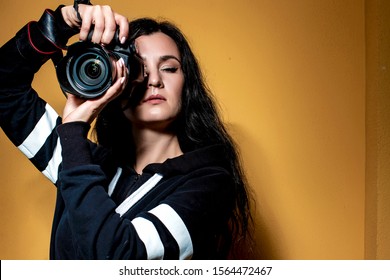 Girl with Canon Camera HD wallpaper download - Girls wallpapers