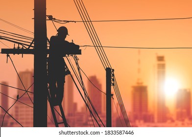 Sunrise Utility pole 4K wallpaper download