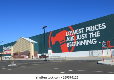 Bunnings Warehouse Logo Vector (.EPS) Free Download