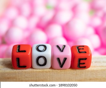 I Love You Letter blocks 4K wallpaper download