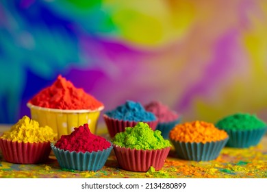 Fees van Kleure [Holi Hai] 2K plakpapier aflaai