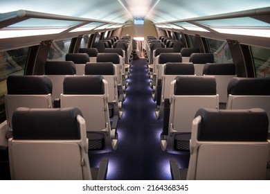 Turkey train compartment 2K wallpaper download
