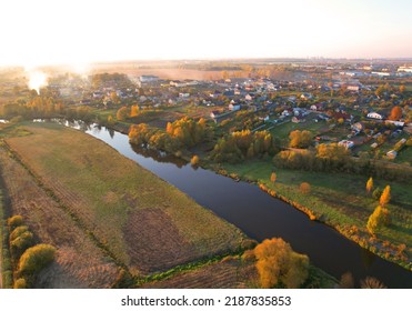 River Village 2K wallpaper download