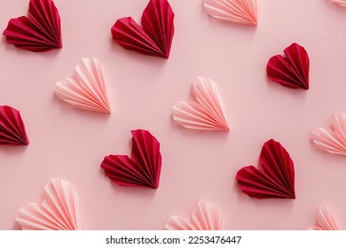 14 february valentine's day red heart 4K wallpaper download